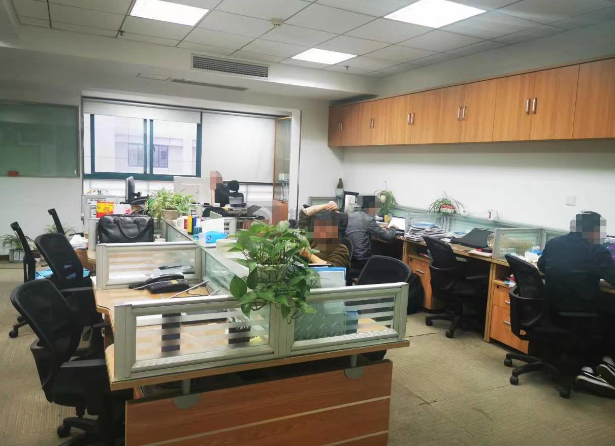 INTRODUCTION - Expert Furniture